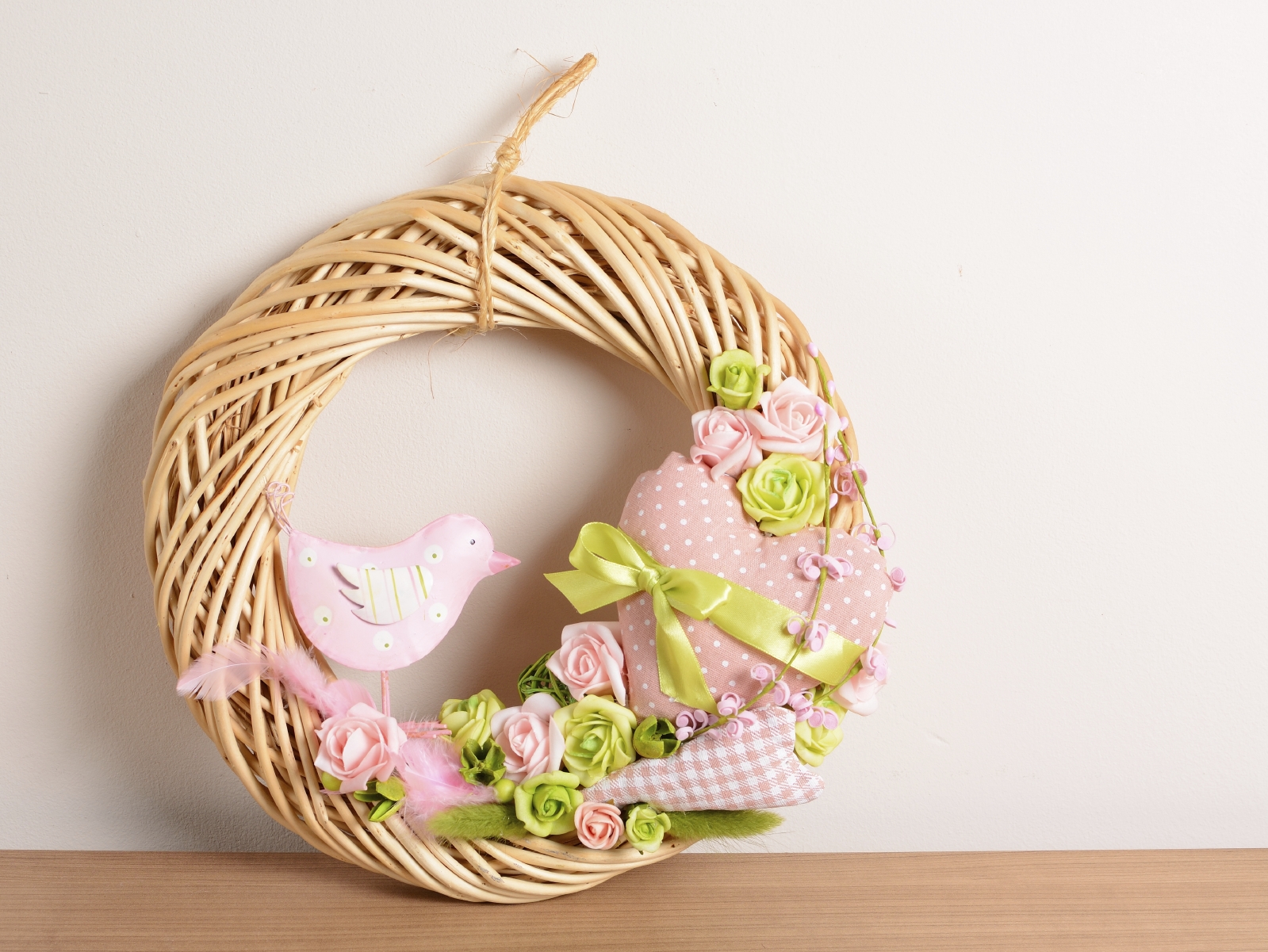 10 decoratiuni de primavara homemade, numai bune de realizat cu copilul